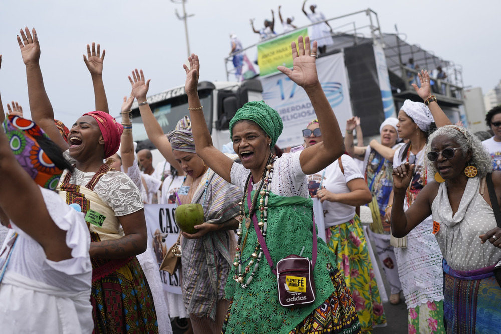 Hundreds march in Brazil to support religious freedom as cases of ... Hundreds march in Brazil to support religious freedom as cases of ...